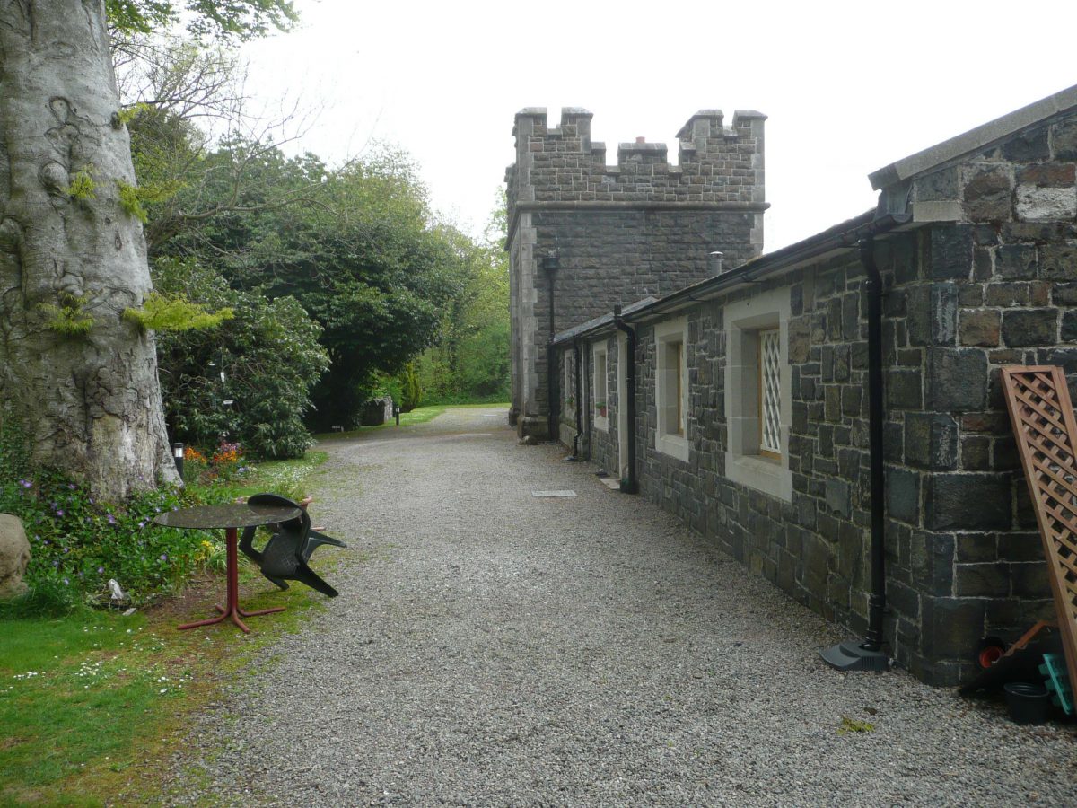 Castle Upton Gate Lodge - Hearth Historic Buildings Trust
