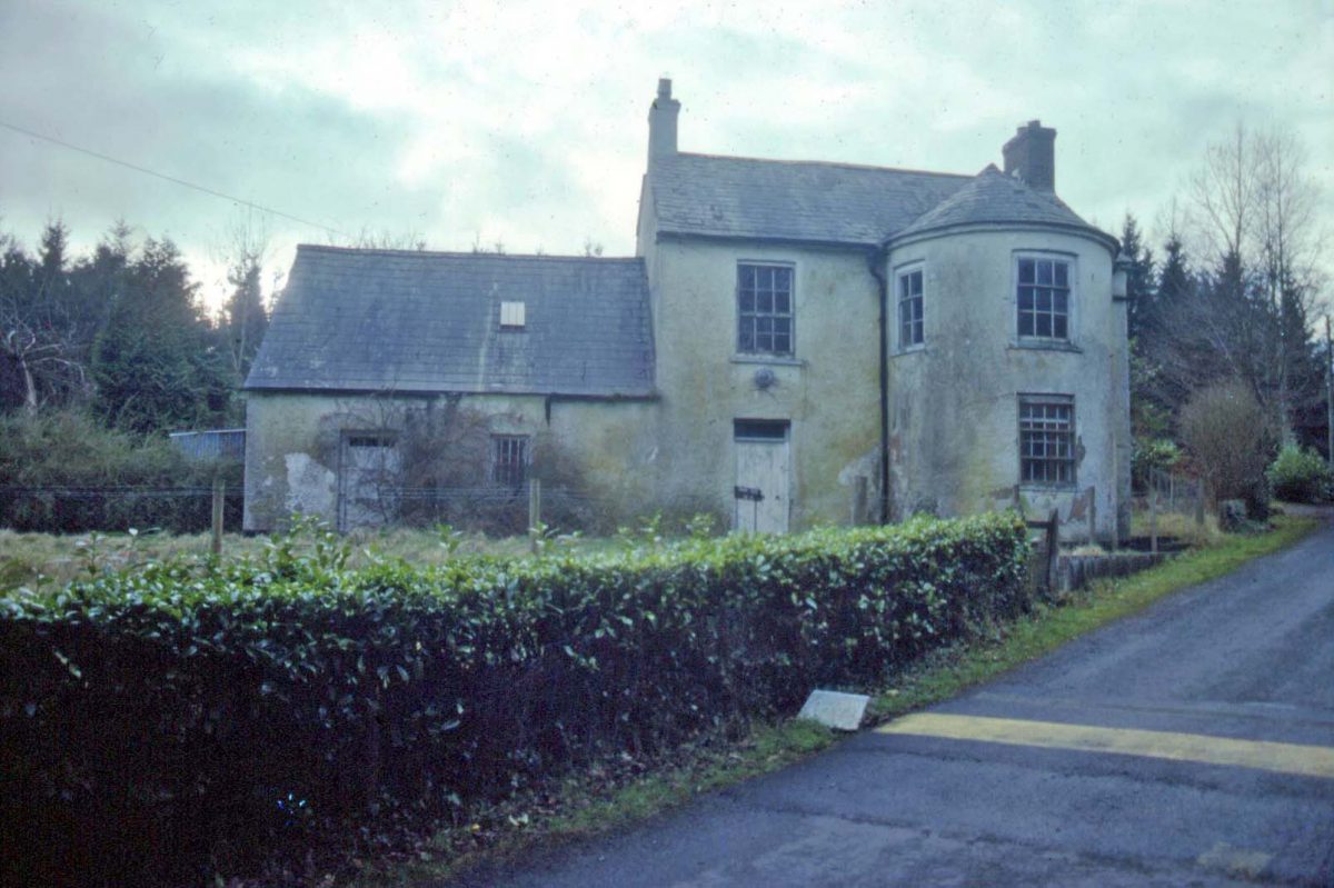 Sharp's House - Hearth Historic Buildings Trust